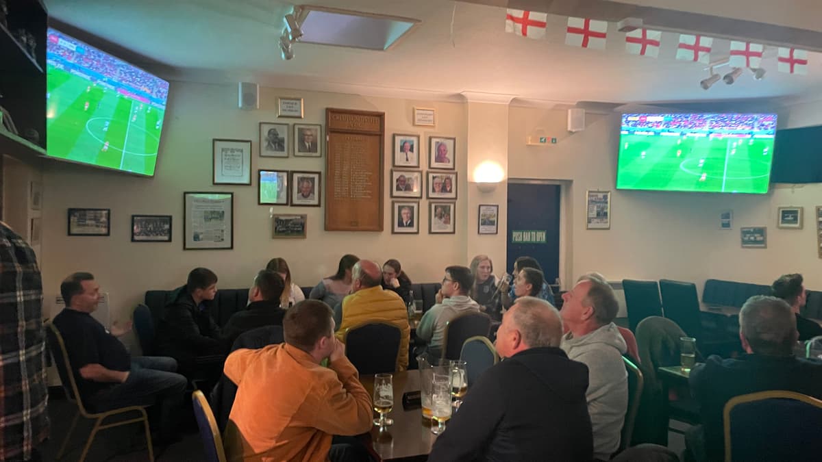 Great support for England at Crediton Football Club | creditoncourier.co.uk