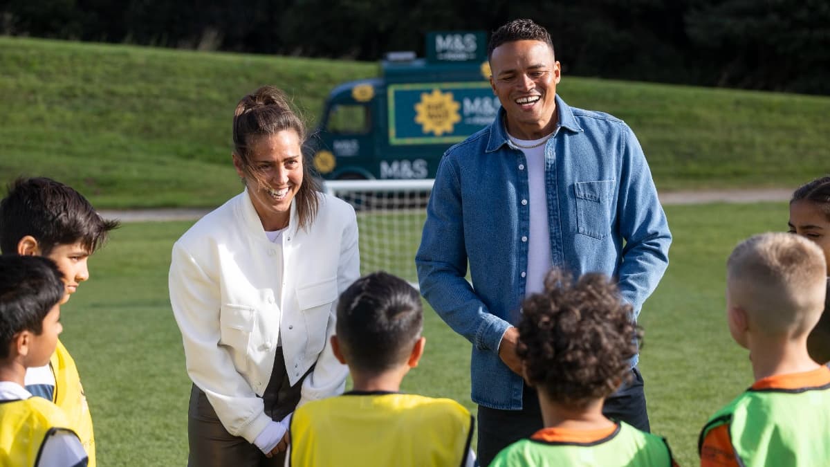 ‘Eat Well, Play Well’ campaign tackling diet through football ...