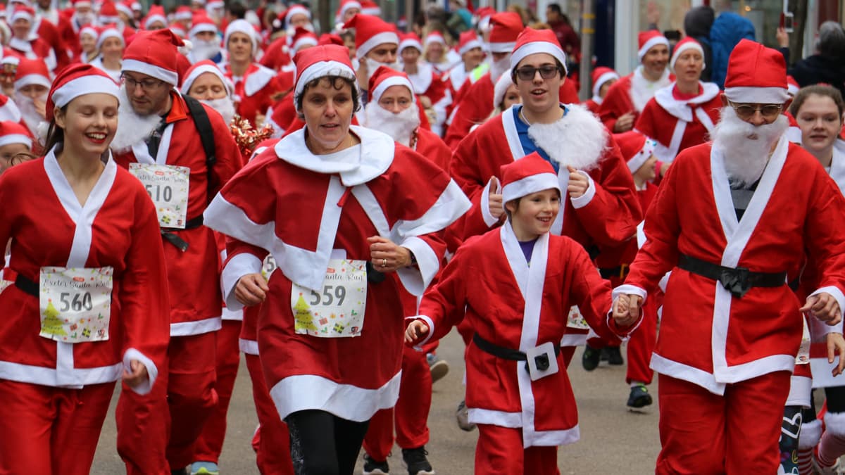 Start your Christmas season with Exeter’s Santa Run | creditoncourier.co.uk